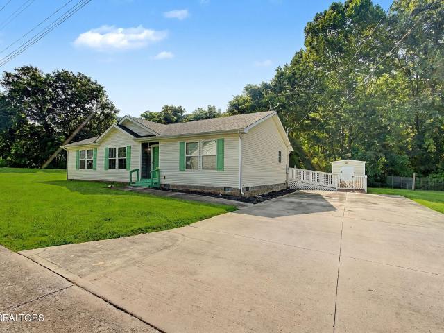 332 Howard Rd