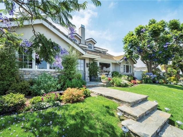 332 Holmwood Dr, Newport Beach, CA 92663