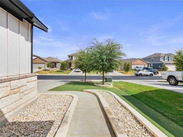 332 Harper Ln