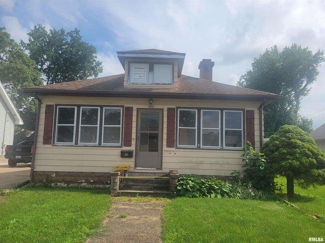 332 Herman St, Pekin, IL 61554
