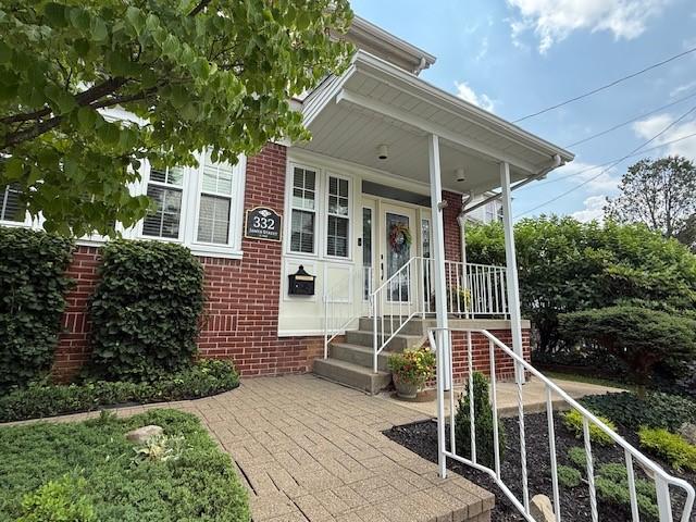 332 James Street