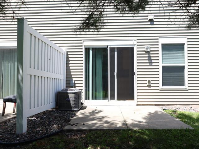 332 Orendorff Way NE