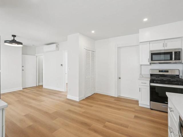 332 Locust Avenue 1
