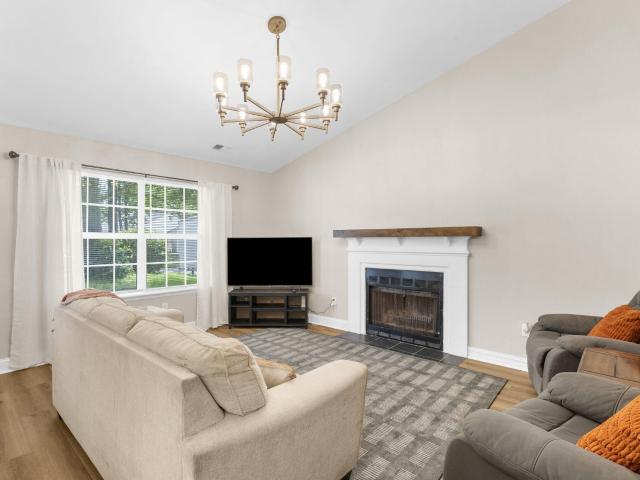 332 Macgregor Drive