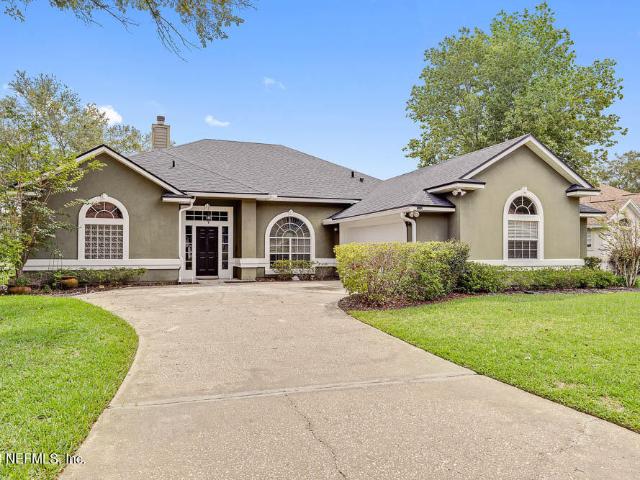 332 Maplewood Dr, St. Johns, FL 32259 | MLS #2114 | Compass