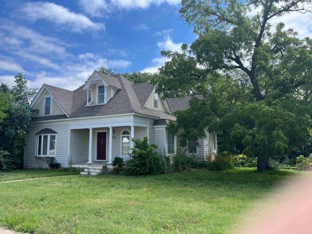 332 N Main St, Kensington, KS 66951