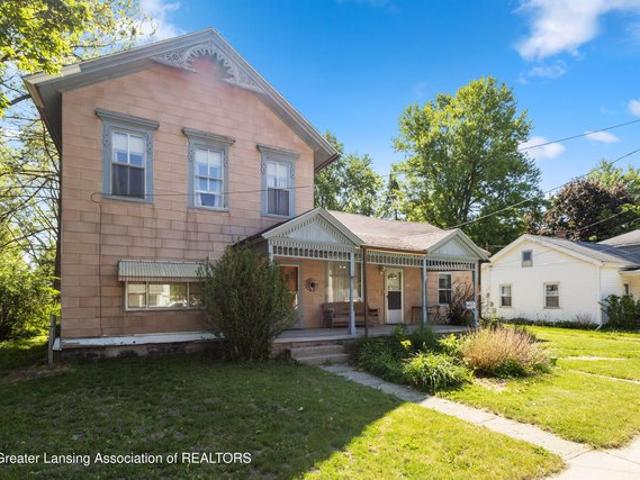 332 N Sheldon St, Charlotte, MI 48813