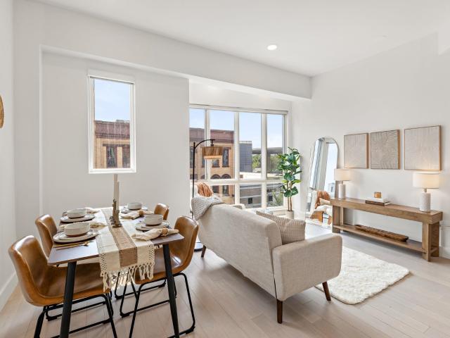 332 Newark Ave # 4A