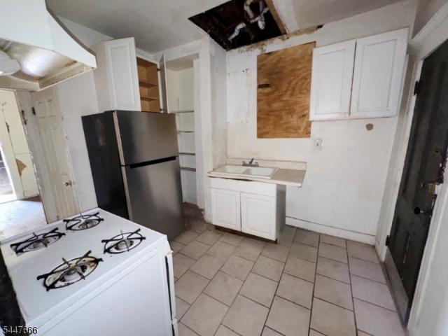 332 S 19Th St