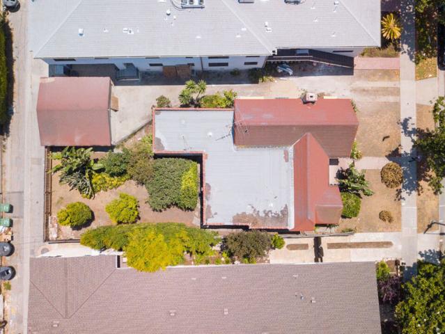 332 S Doheny Drive