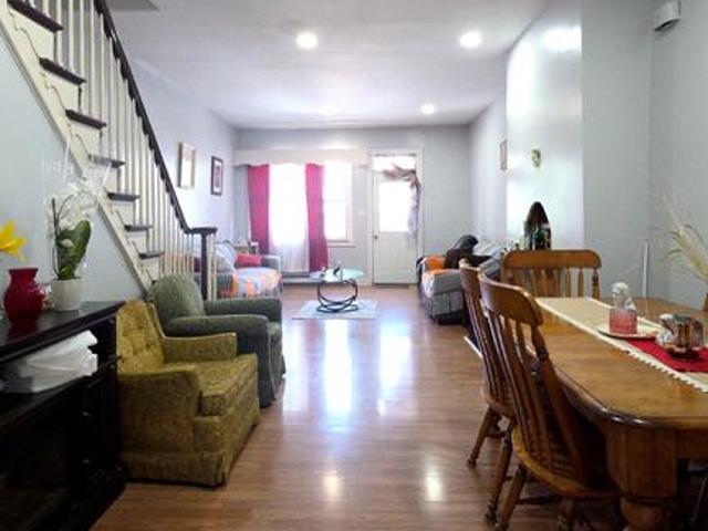 332 S Jardin