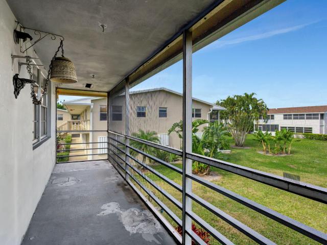 332 Sheffield N, West Palm Beach, FL 33417 | MLS #B26049
