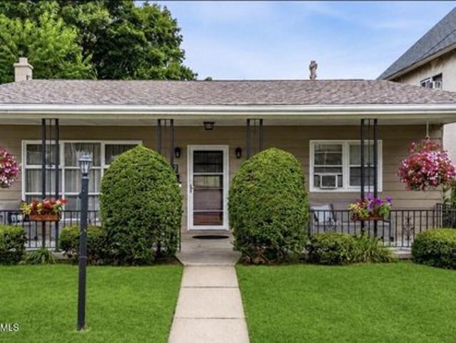 332 Spring St, Dunmore, PA 18512