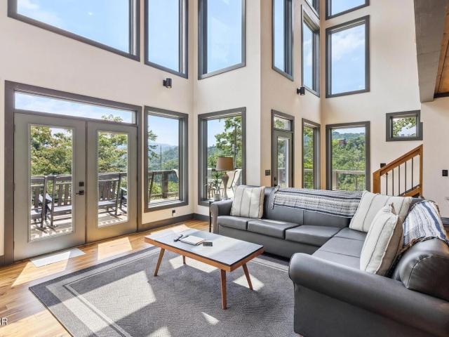 332 Sterling Drive