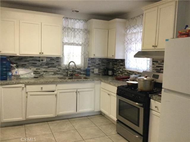 332 W 11th