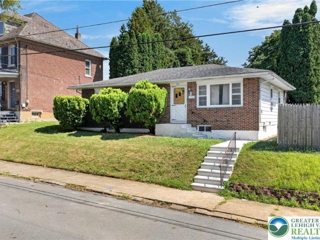 332 W Lincoln Street