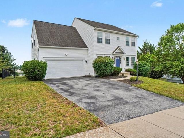 332 Woodbridge Dr, Etters, PA 17319