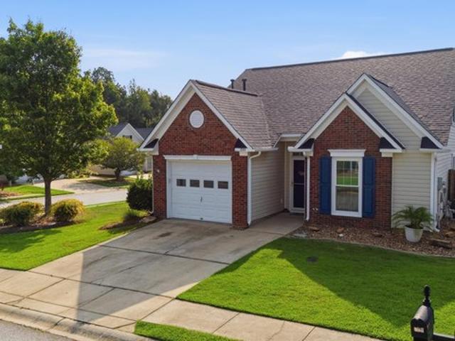 332 Woodhouse Dr, Irmo, SC 29063