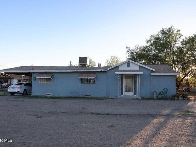 332 Wenda Dr, El Paso, TX 79915
