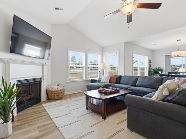 332 Terilyn Ct, Greenville, SC 29611 | MLS #1586 | Compass