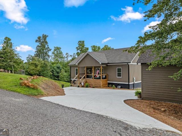 332 Upper Fox Trail