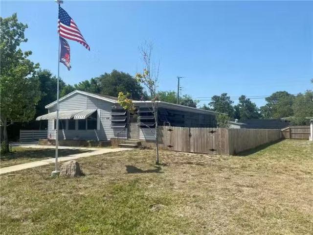 332 VALENCIA ST, SEBASTIAN, FL 32958 Manufactured On Land For.