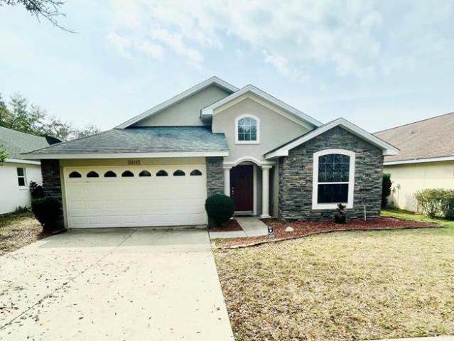33343 Irongate Dr, Leesburg, FL 34788