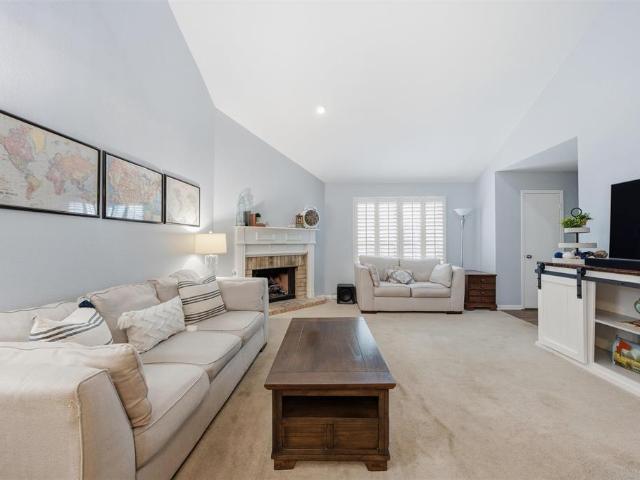 3334 Chimney Place Drive