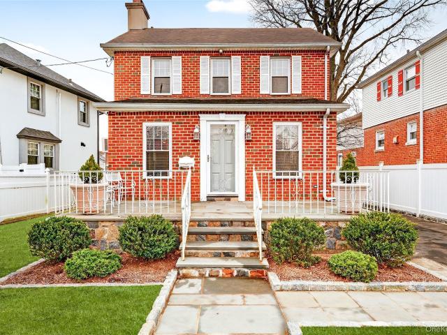 3334 Country Club Road | Compass