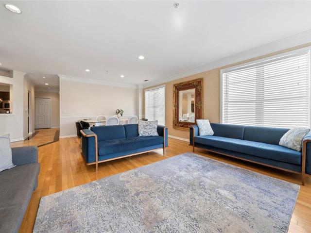 3334 Peachtree Road NE 112