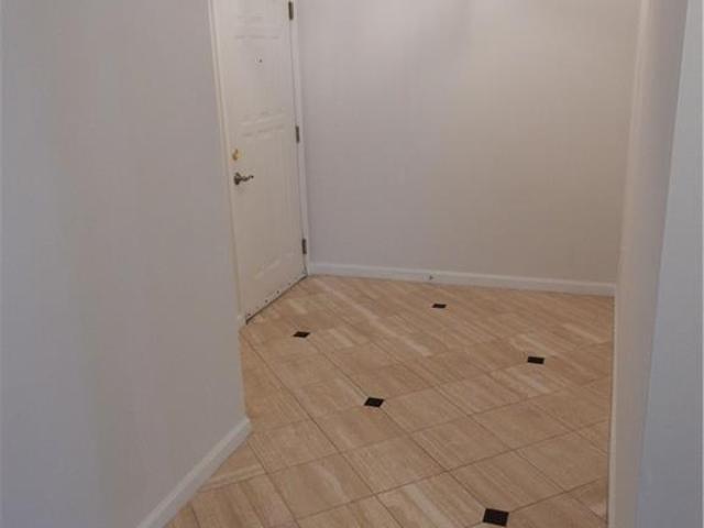 3334 Peachtree Road NE 1203