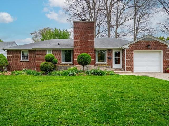 3334 River Forest Dr, Fort Wayne, IN 46805
