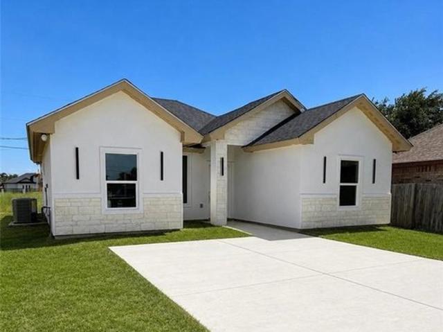 3334 Tulipan Ave, Edinburg, TX 78542