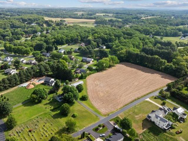 3335 Charles St, Fallston, MD 21047