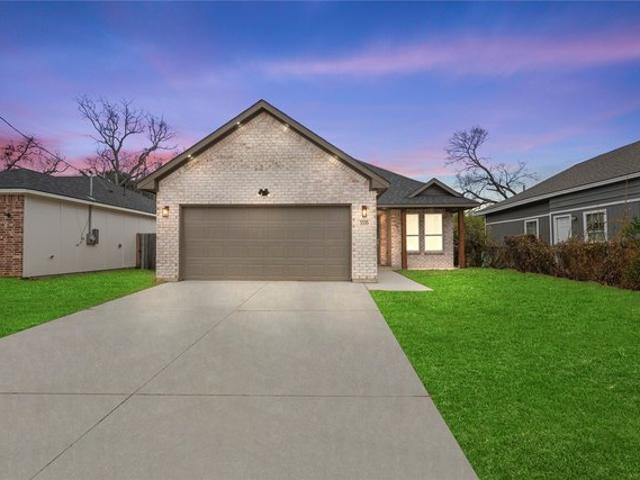 3335 Spring Ave, Dallas, TX 75215
