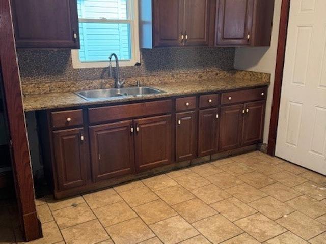 3335 W 95th Street