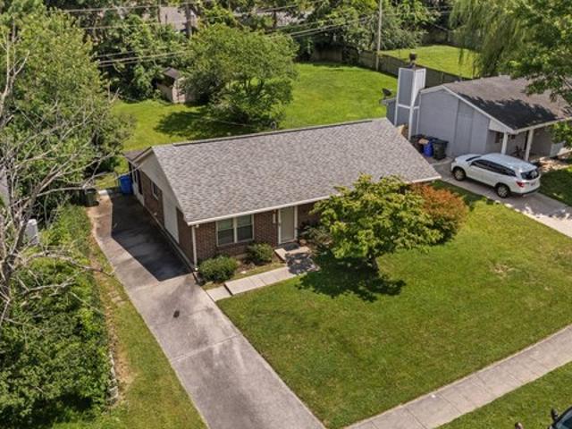 3336 Featherston Dr, Lexington, KY 40515