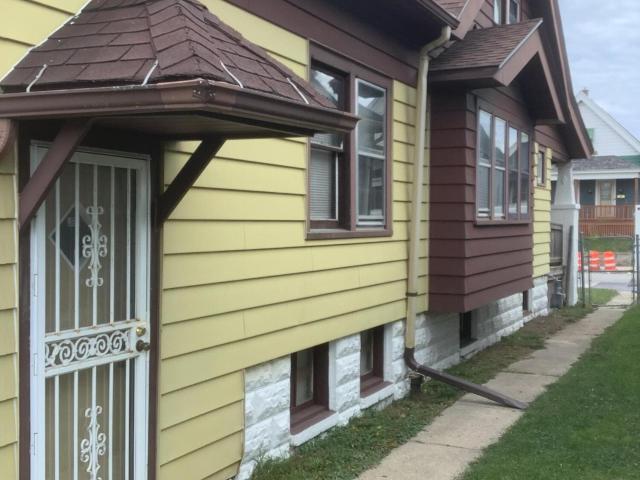 3337 N 27th St, Milwaukee, WI 53216 | MLS #1942 | Compass