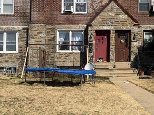 3337 Oakmont St, Philadelphia, PA 19136