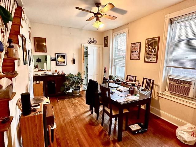 3337 Conrad St, Philadelphia, PA