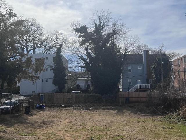 3337 D St SE, Washington, DC 20019 | MLS #DCDC2242 | Compass