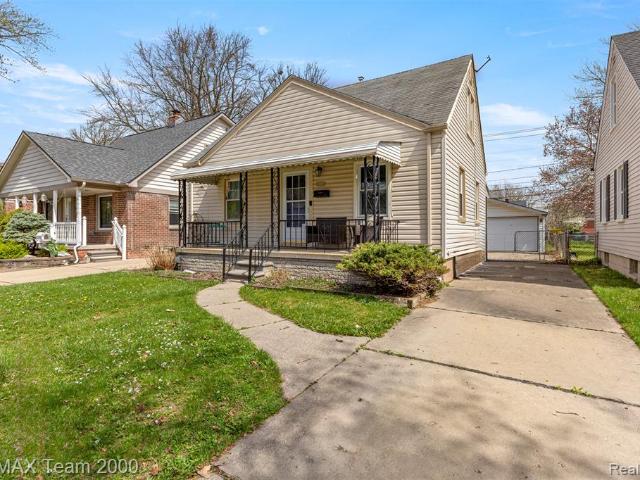 3337 Edgewood Street