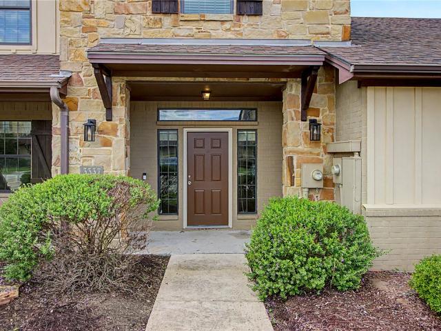 3337 Lieutenant Avenue