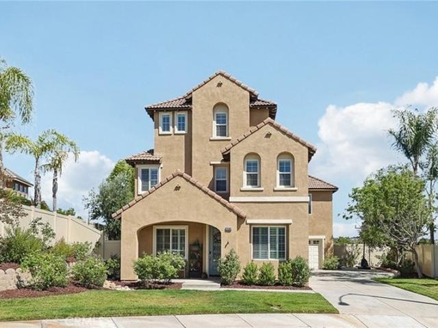 33380 Scarborough Ln, Temecula, CA 92592