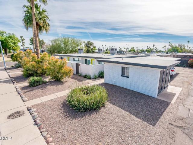 3338 N 67TH Street
