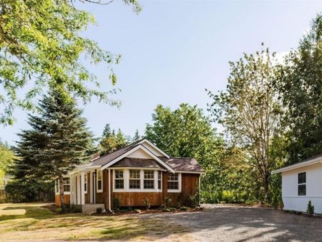 3338 Banner Rd SE, Port Orchard, WA 98366