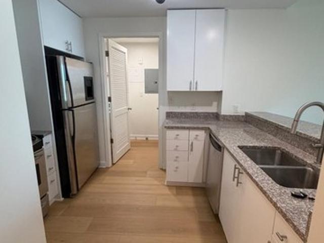 3338 Peachtree Rd NE Apt 1106, Atlanta, GA 30326