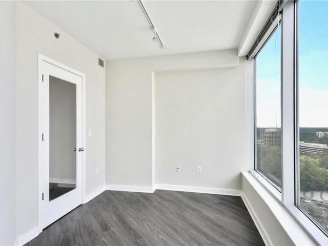 3338 Peachtree Road NE 2604