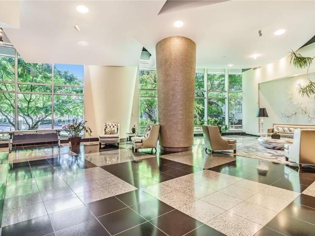 3338 Peachtree Road NE 710
