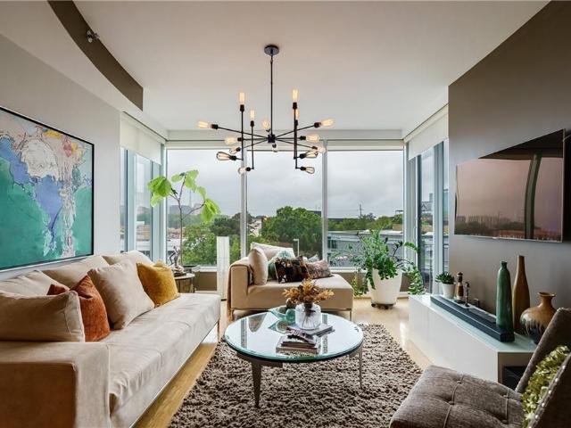 3338 Peachtree Road NE 710